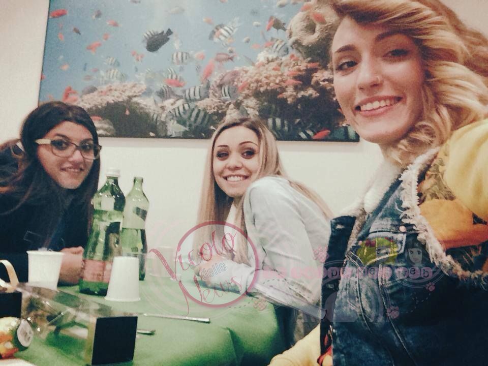 Foto di Giada Agasucci con Deborah Turato e Sara Mattei a cena ieri ...