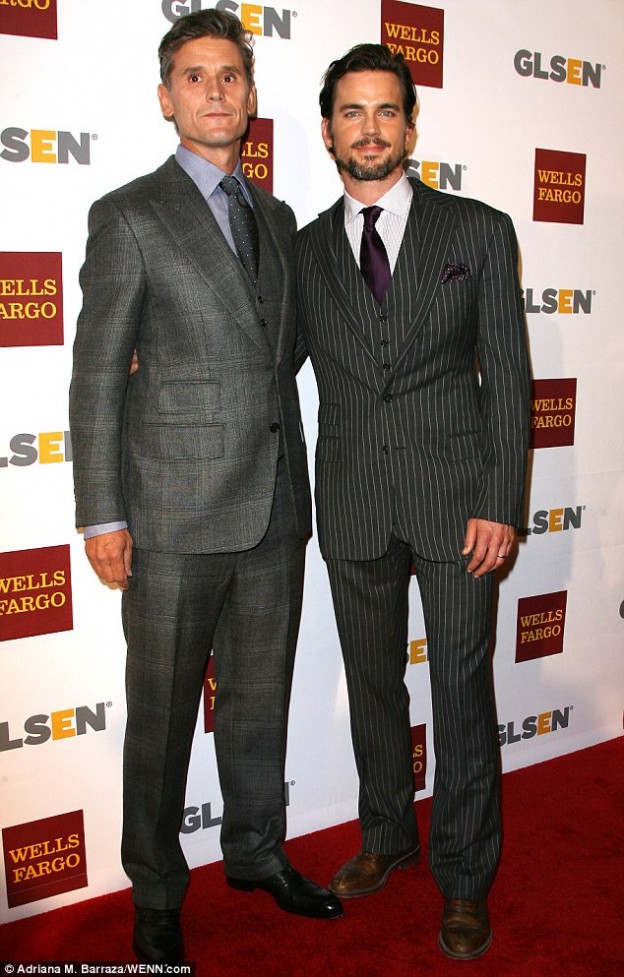 ECCO LA FOTO DEL MARITO DI MATT BOMER (NEAL CAFFREY DI WHITE COLLAR ...