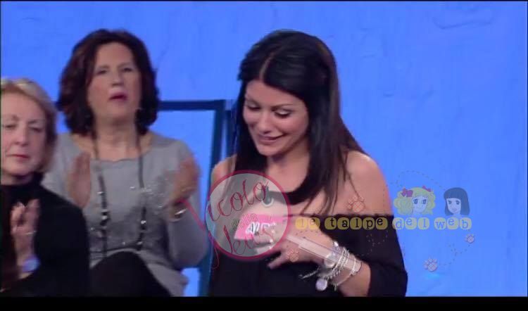 Chi è Alessia Castellani, la sconosciuta corteggiatrice di Fabio ...